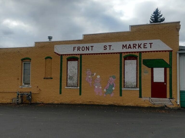 Shopping in Butte Mt | Boutiques, Antiques & More